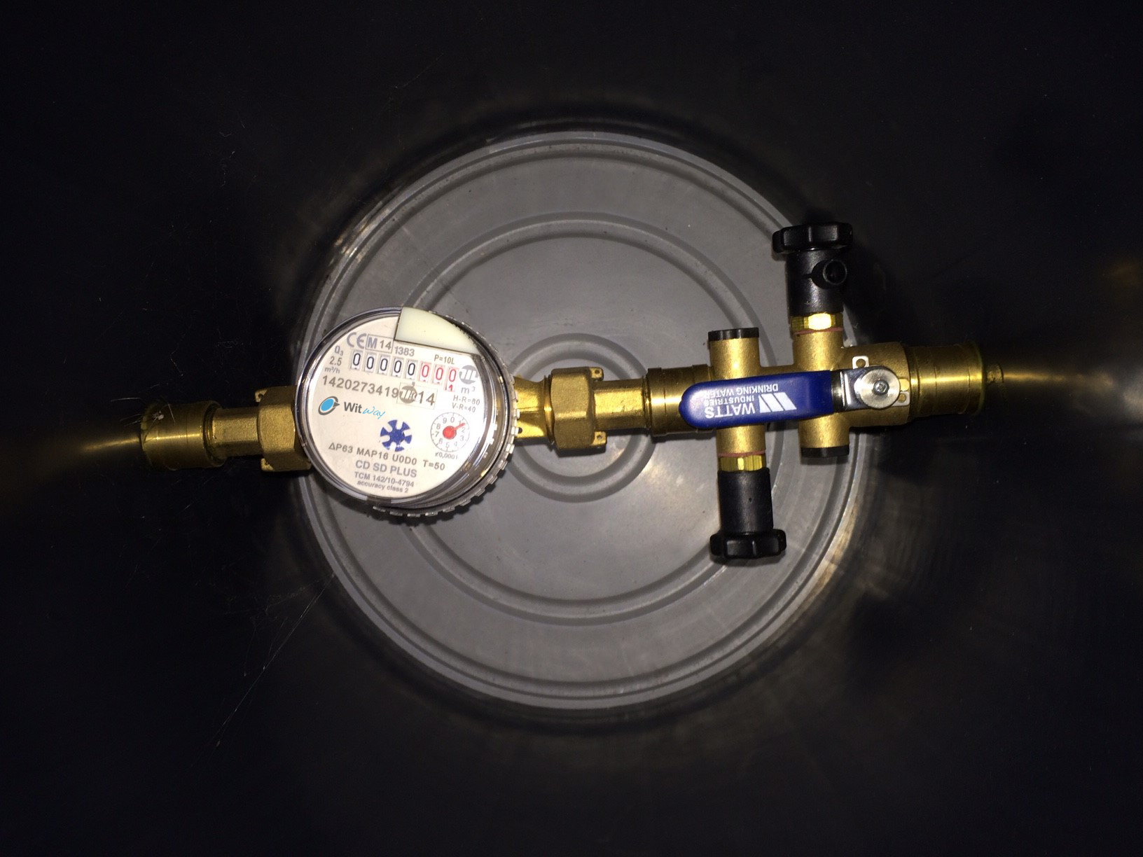 PVC watermeterput incl. watermeter, terugslagklep & kogelkraan ...